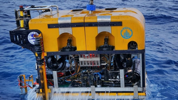 China's remotely operated vehicle completes deep sea test - China Plus
