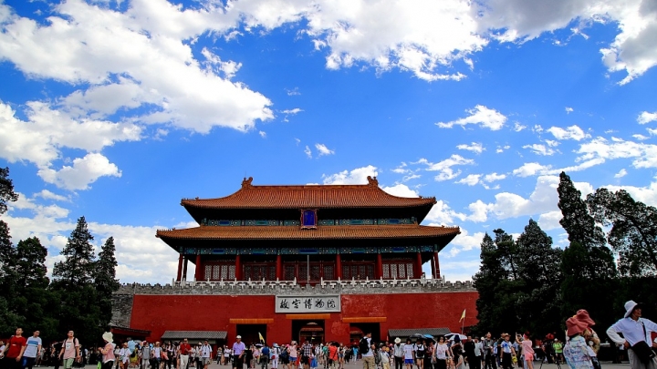 Beautiful Beijing under blue sky - China Plus