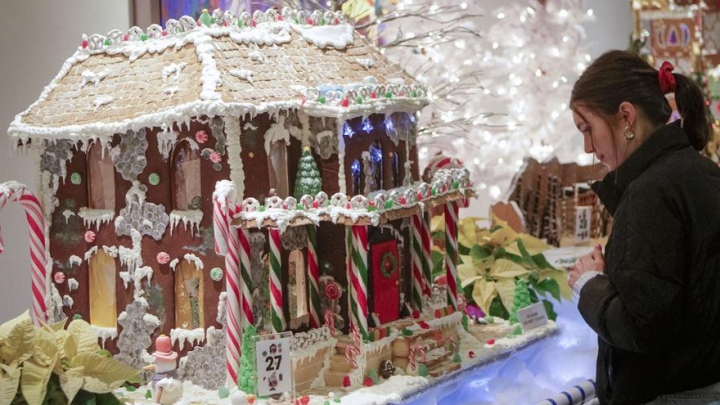 28th annual Gingerbread Lane event held in Vancouver, Canada - China Plus