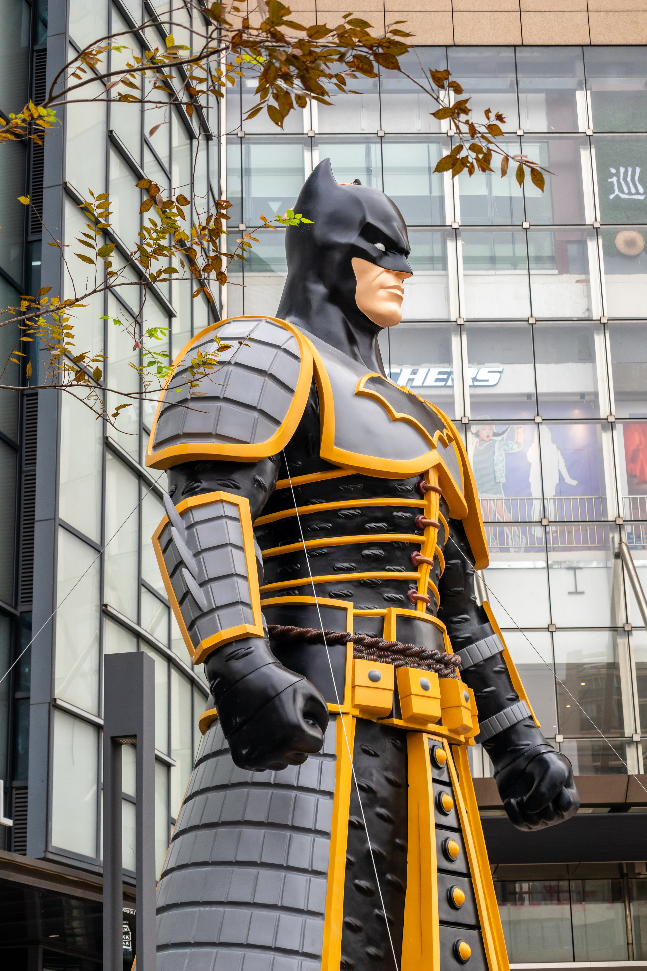 'Batman' shows up in Shanghai - China Plus
