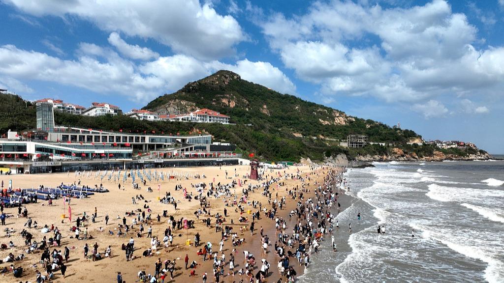 Pushimet e "Javës së Artë" nxisin motorët ekonomik të Kinës